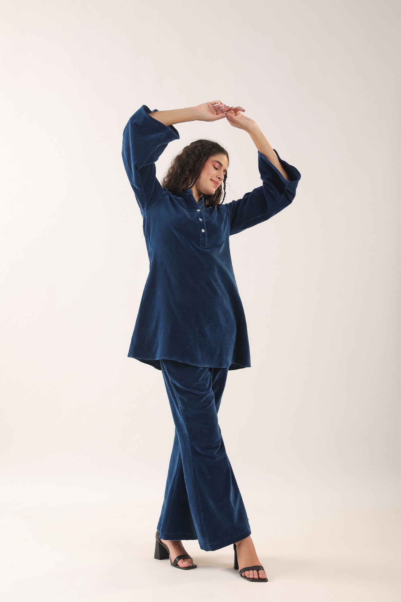 Midnight Blue Velvet Coord Set – JISORA